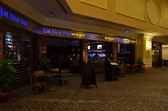 Blue Frog Bar & Grill's Menu - Western Hotel Restaurant in Coloane ...