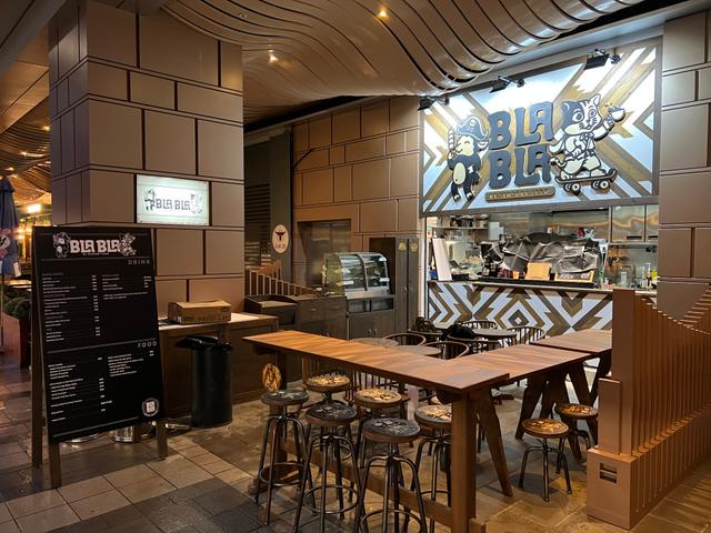 BLA BLA by sensory ZERO (灣景中心大廈)'s Photo - International Meatless Menu Coffee Shop in Wan Chai ...