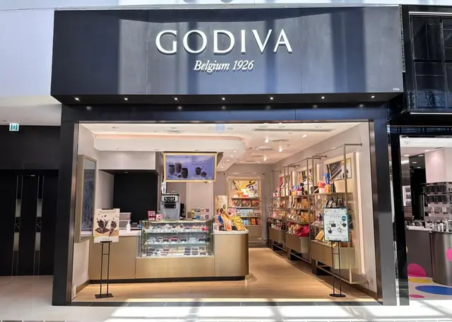 Godiva Chocolatier (形點 I) (形點 I) - Western Chocolate/Candy Shop in Yuen Long YOHO Mall Hong Kong ...