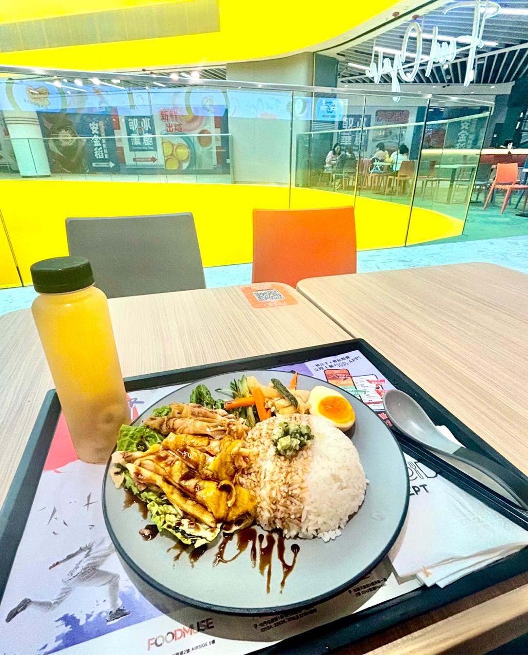 黑醬油無骨雞髀肉飯 - 香港九龍城的蝦麵店 (啟德零售館1) | OpenRice 香港開飯喇