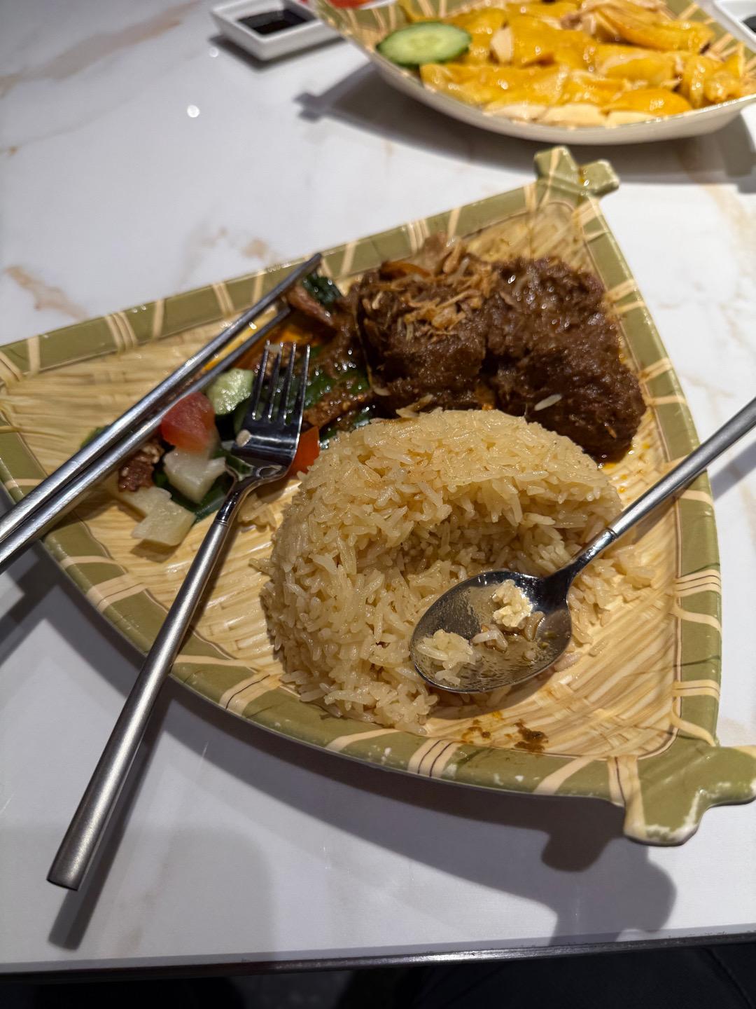 巴東牛肉飯 - ASAM CHICKEN RICE (Lee Theatre Plaza)'s photo in Causeway Bay ...